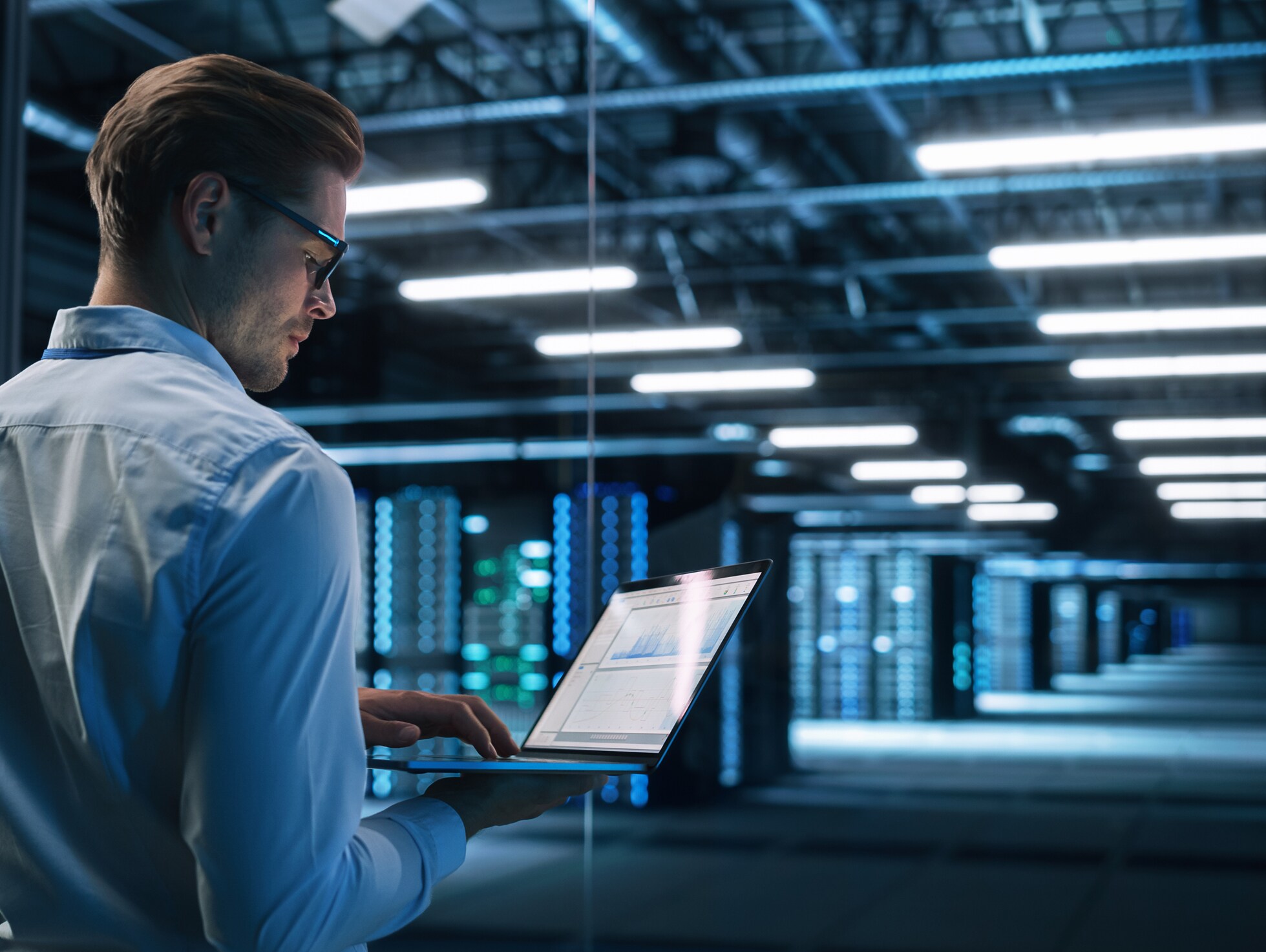 Data Center Building Controls | Johnson Controls